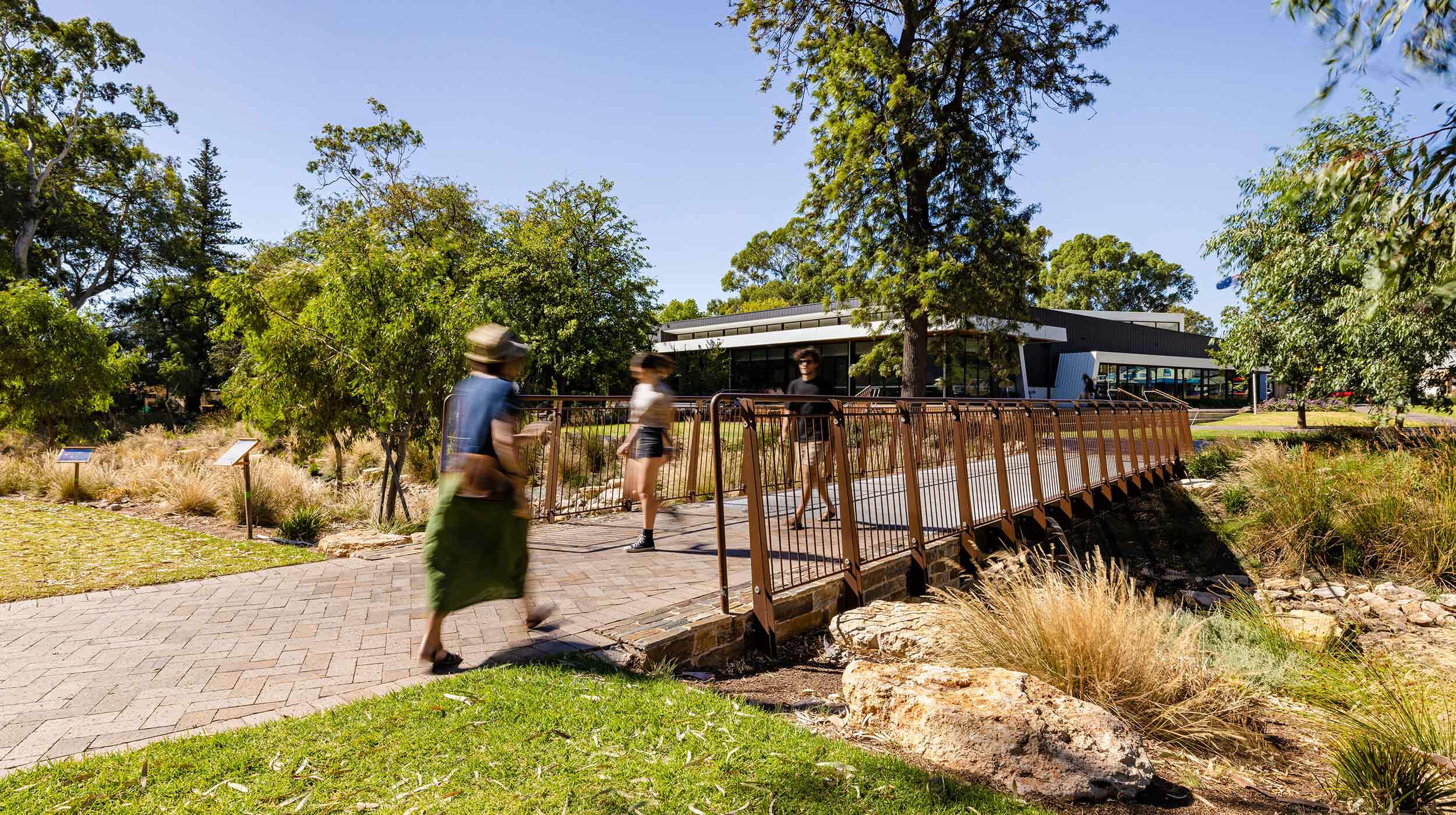 Mitcham Library and Brown Hill Creek | ASPECT Studios