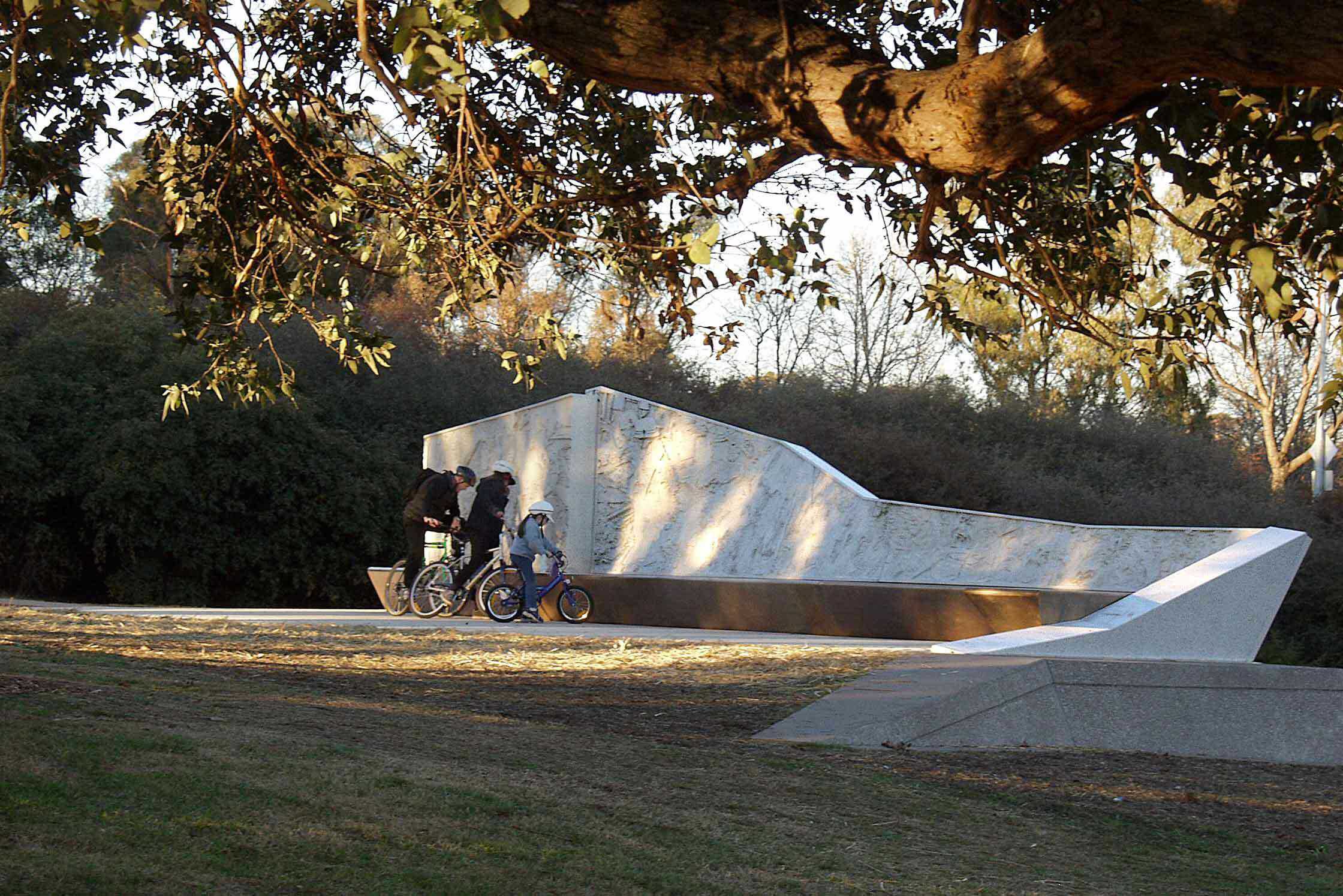National Emergency Services Memorial | ASPECT Studios